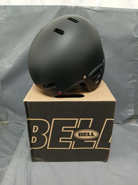 Lot 7159: BOXED BELL RACKET BICYCLE HELMET IN MATTE BLACK - L - 5119640 ...